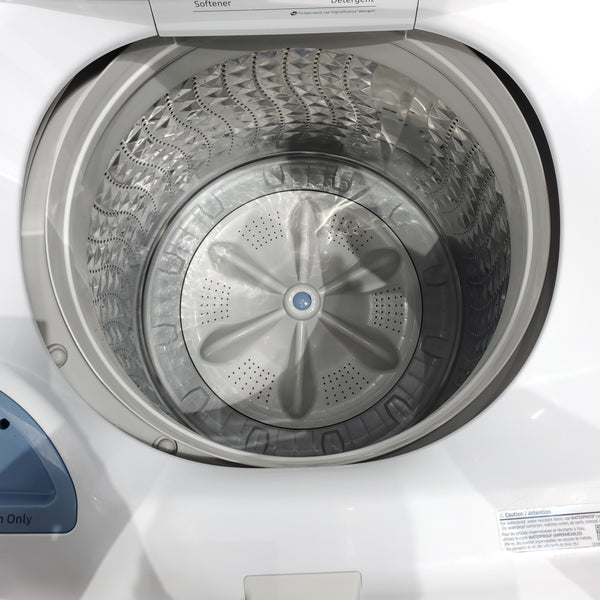 Samsung 4.5 cu. ft. Top Load Washing Machine with VRT Plus Tech and 7.