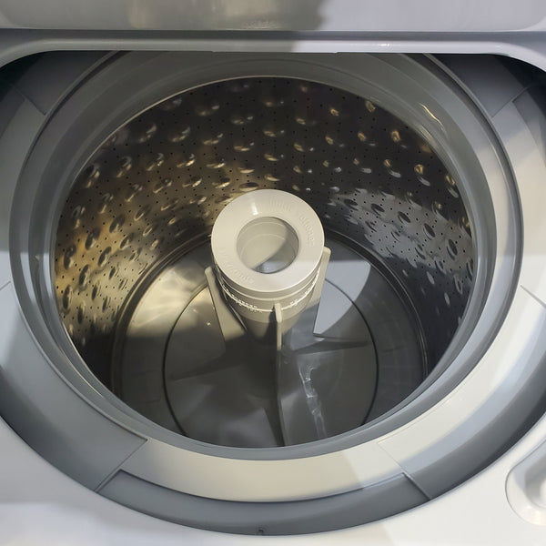 24 in. Wide GE Spacemaker Laundry Center with 2.3 cu. ft. Capacity Top