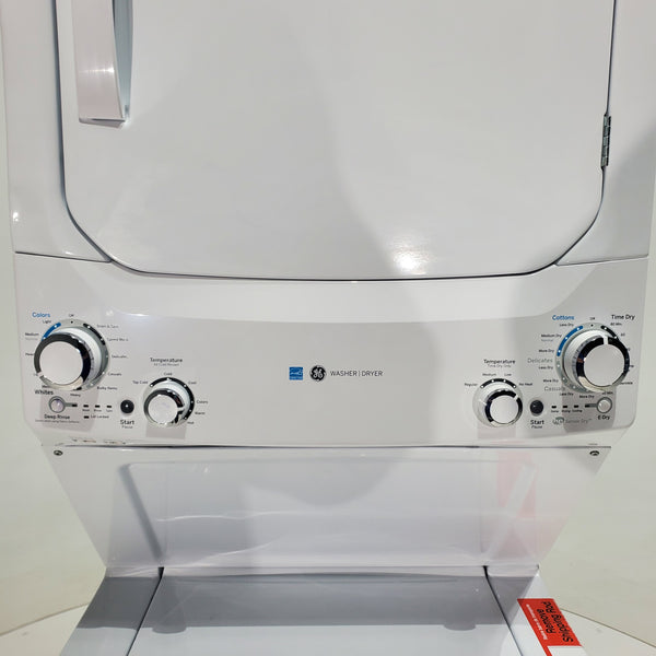 ENERGY STAR GE 3.9 cu. ft. Laundry Center Washer with Infusor Wash Mec