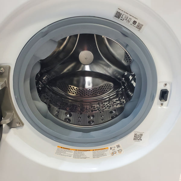 LG Compact Single Unit LG WashTower™ with Center Control™ 2.4 cu.ft. F