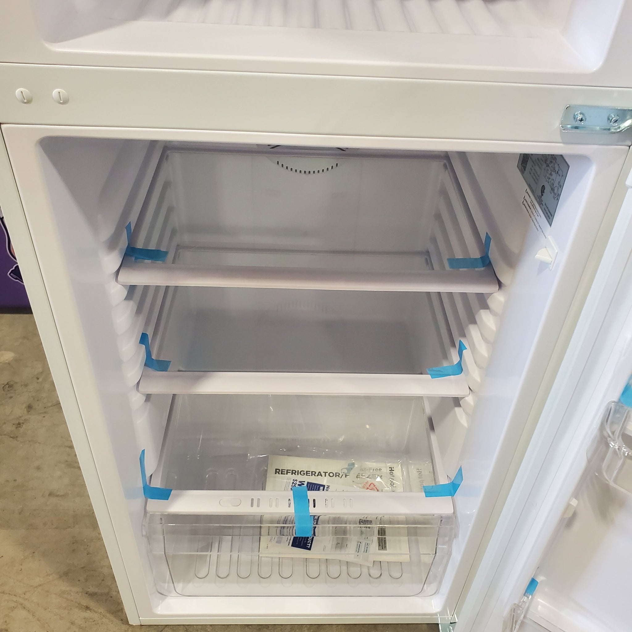 Hotpoint White Counter Depth Top Freezer 9.7 Cu. Ft. Refrigerator with