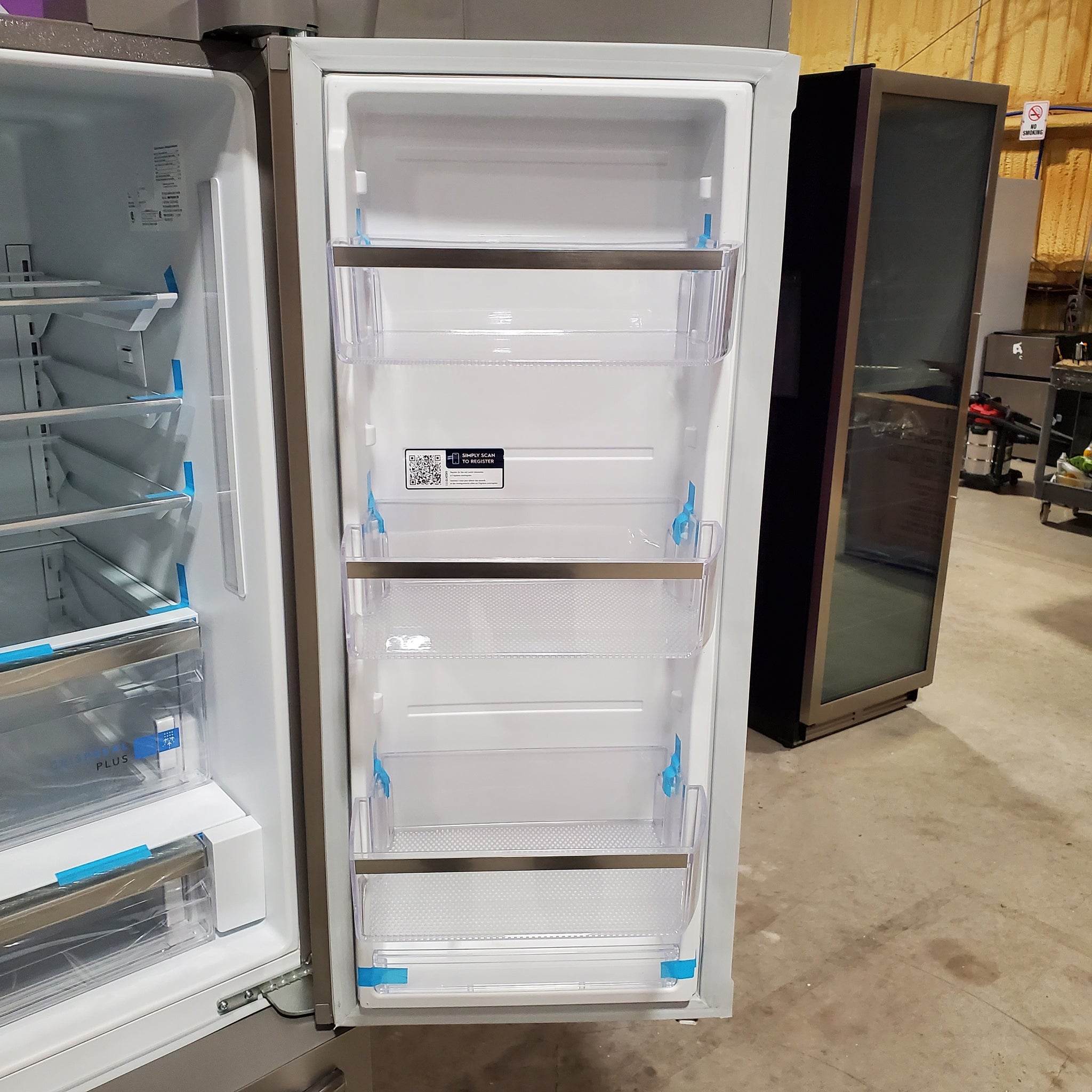 Frigidaire 27.8-cu ft ENERGY STAR French Door Refrigerator with Dual I
